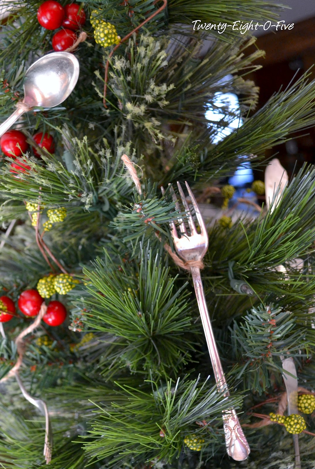 2805: Silverware Tree