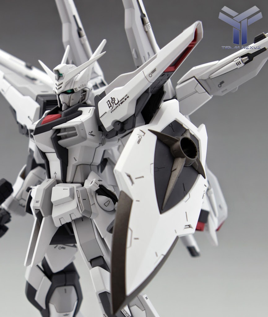 1/100 Akatsuki Gundam "Shiro"