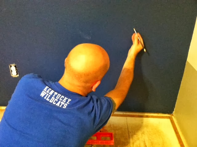 How to Make a "Stitched" Image on your Wall! | Buck & Chuck