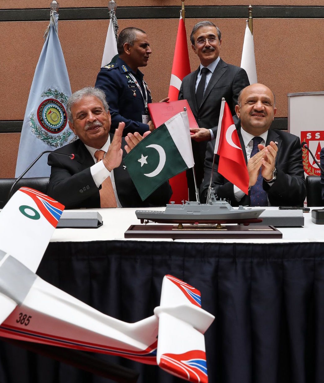 A blog of Pakistan-Turkey relations: Pakistan and Turkey sign three ...