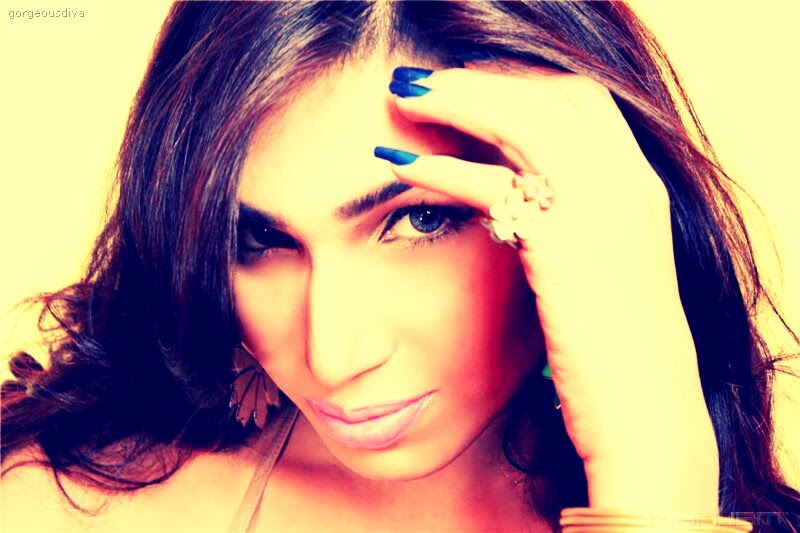 Sarah Gill Album 1 (Unique) ~ She Magazines