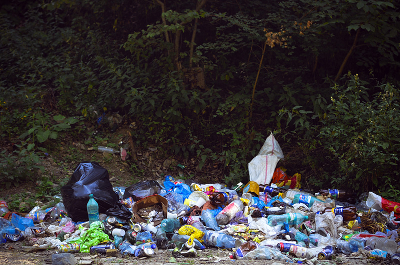 [ euroviv ]: Trashy trails- the littering problem in Romania