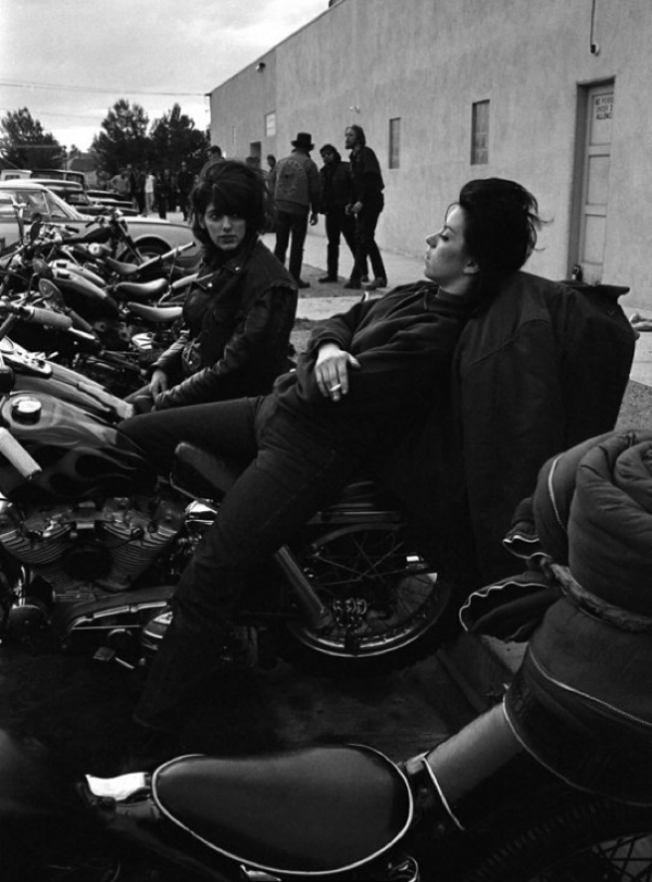 d r i n k s t e r: THE BEAUTIFUL PHOTOGRAPHY OF BILL RAY