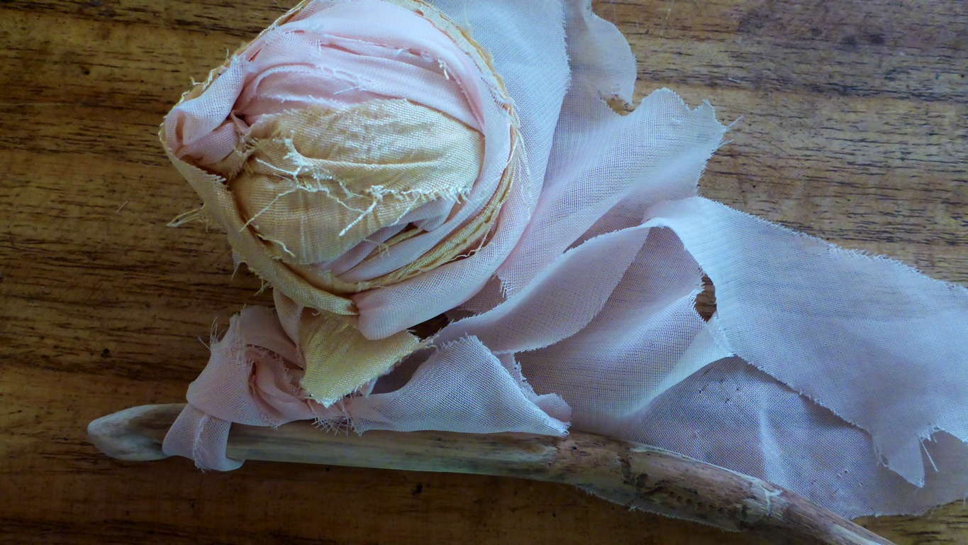 Make Your Own Yarn from Old Clothes