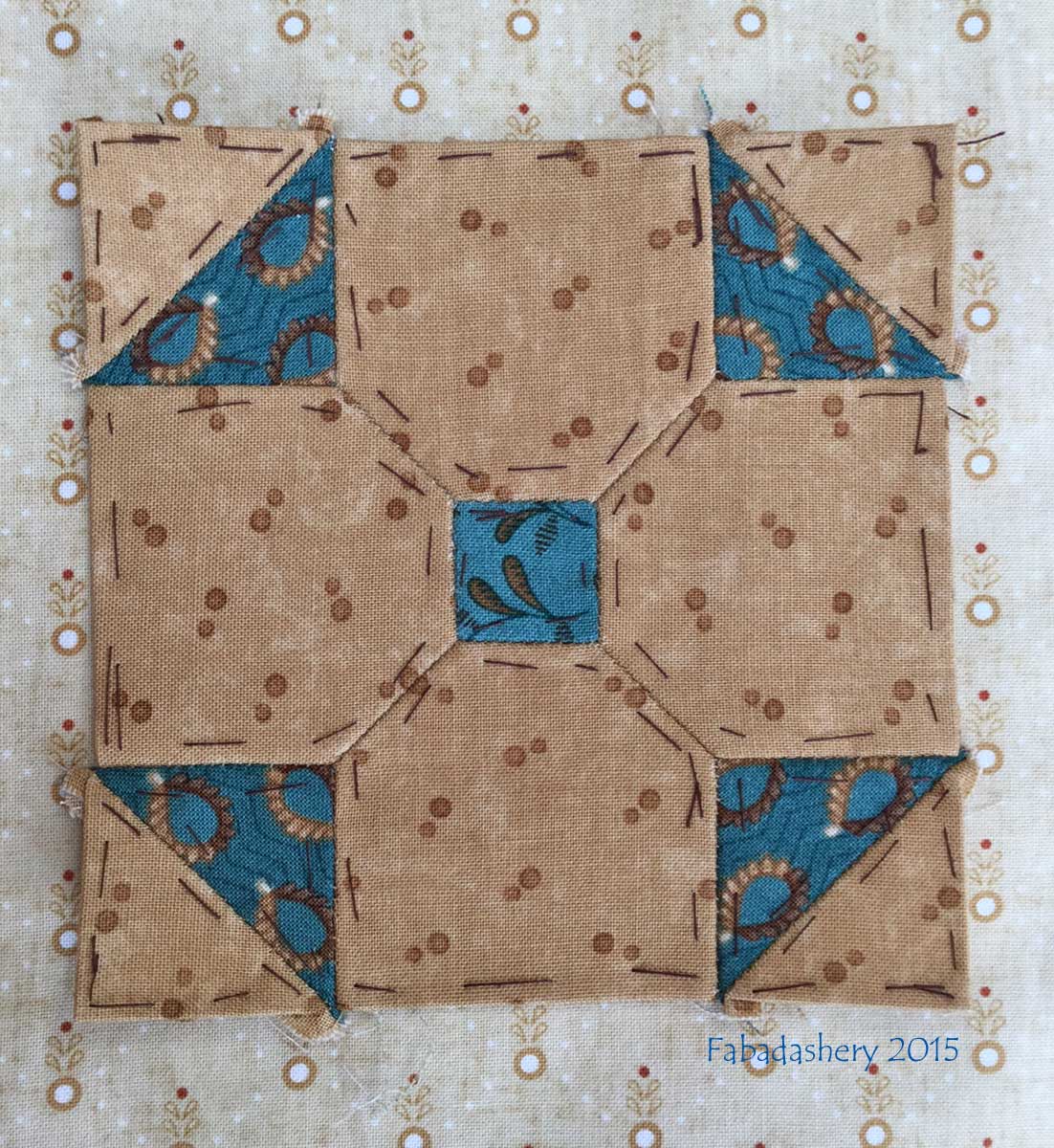 Fabadashery: Dear Jane Quilt - Block B9 Tinker Toy