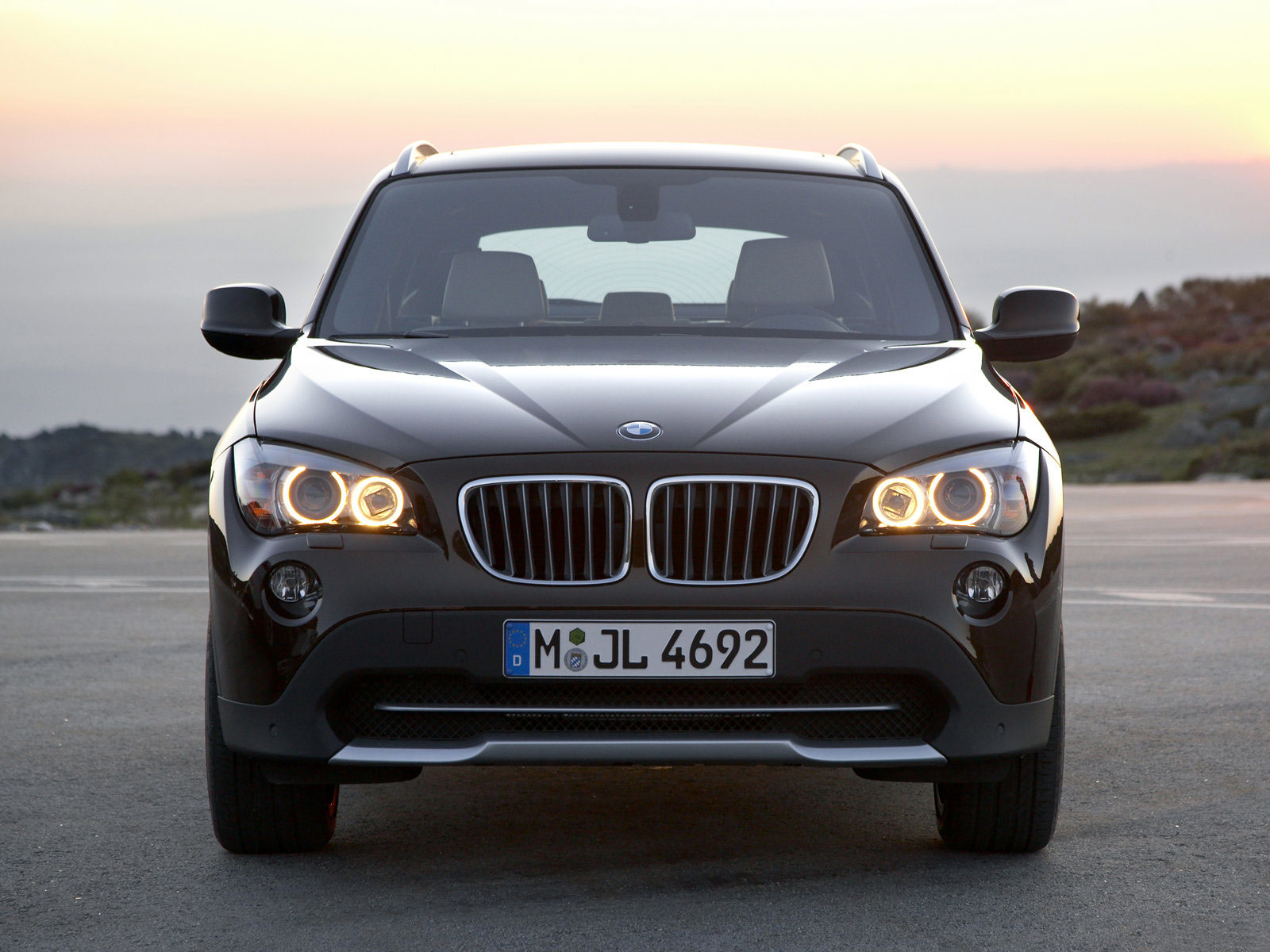 Automobile Zone: 2010 BMW X1