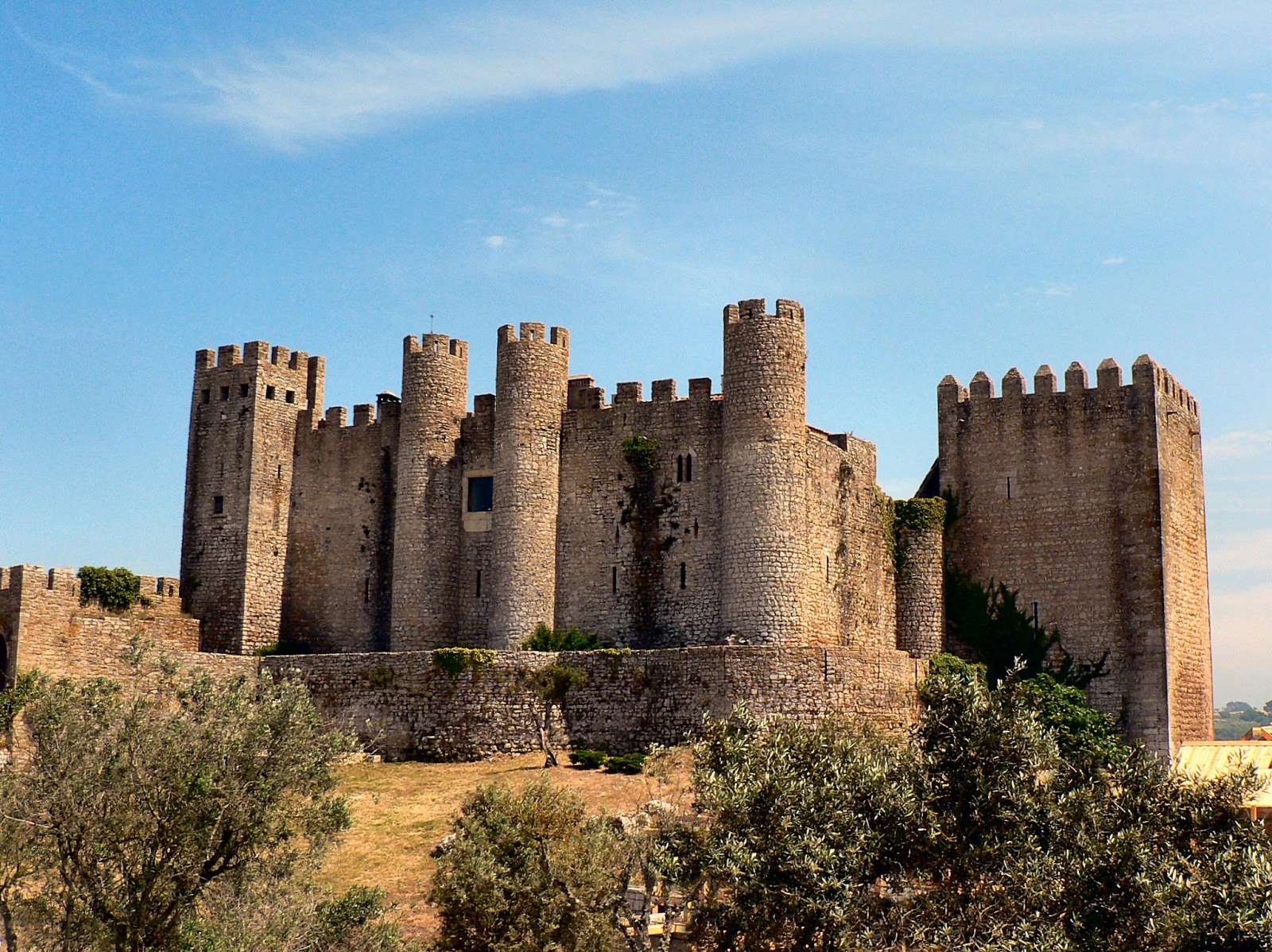 IL CASTELLO DI OBIDOS ~ Sguardo Sul Medioevo