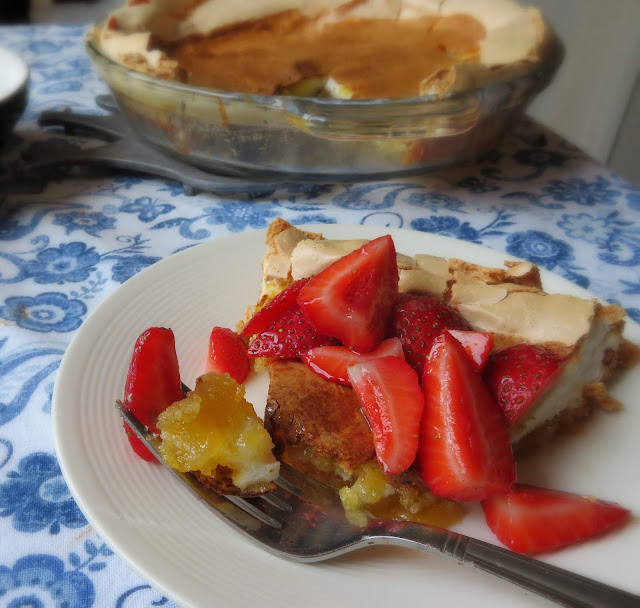 Water Lily Pie | The English Kitchen