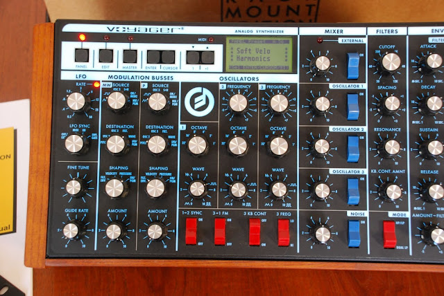 MATRIXSYNTH: Moog Voyager Rack Mount Edition RME with Original Box