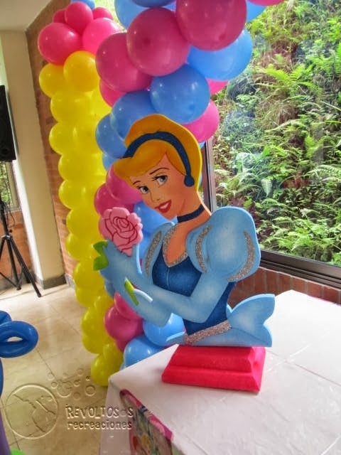 FIESTA TEMATICA PRINCESAS DISNEY | Fiestas Infantiles