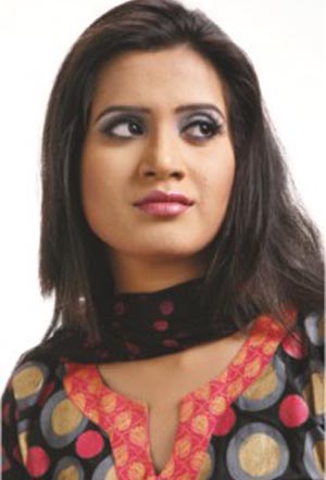 Nancy - Sexy Bangladeshi Female Singer Hot and Sexy Exclusive Image ...