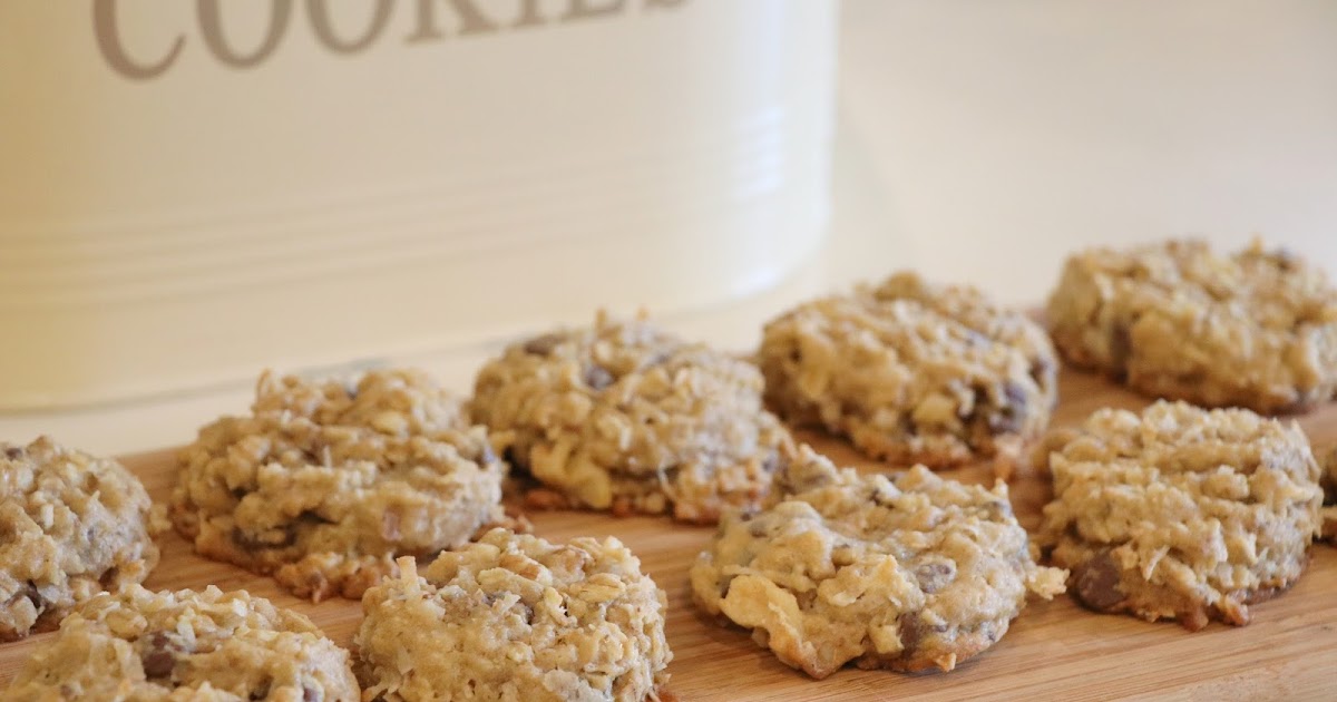 Mennonite Girls Can Cook: Loaded Chocolate Chip Cookies