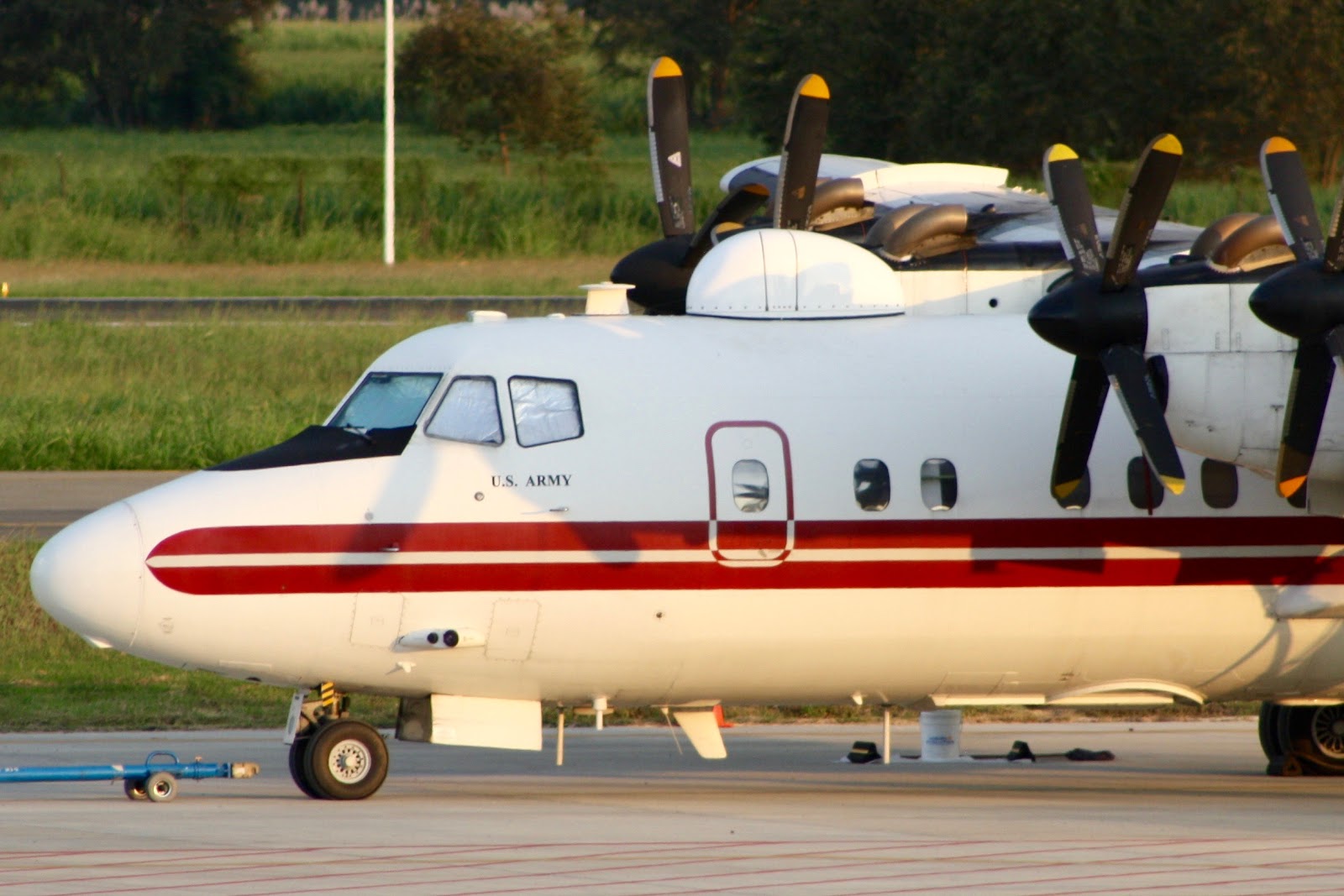 SPOTTING EN SKCL / CLO: De Havilland Canada Dash 7-102 US ARMY N765MG ...