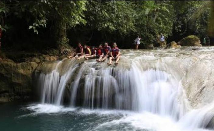 Sungai Citumang Pangandaran, Sensasi Body Rafting di Alam yang Masih ...