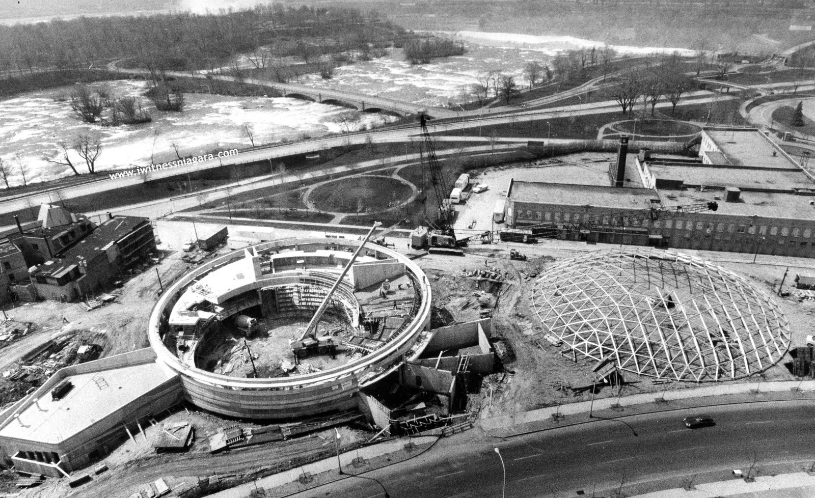 iWitnessNiagara: Putting the Shell on the Turtle