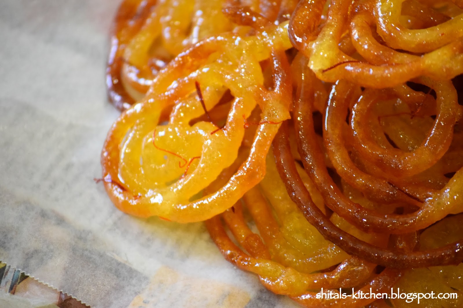 Shital's-Kitchen: Jalebi/ Chocolate Jalebi/Chocolebi