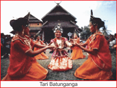 Tarian Adat Sumbawa (NTB).