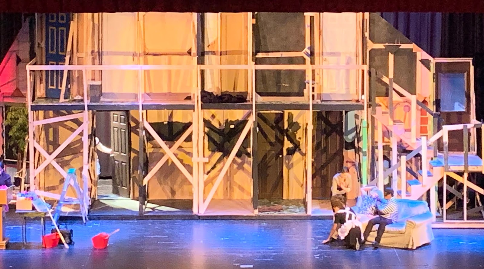 Pat's Addition: Noises Off Set