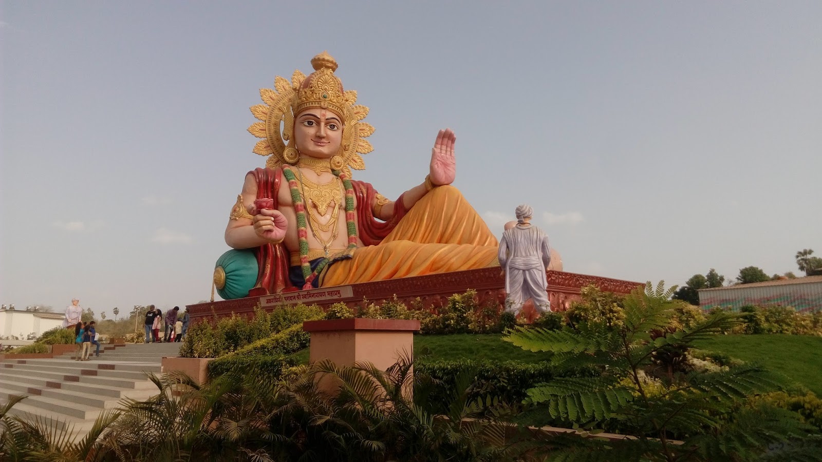 Nilkanth Dham Swaminarayan Temple-Sahjanand Univers in Poicha Gujarat India