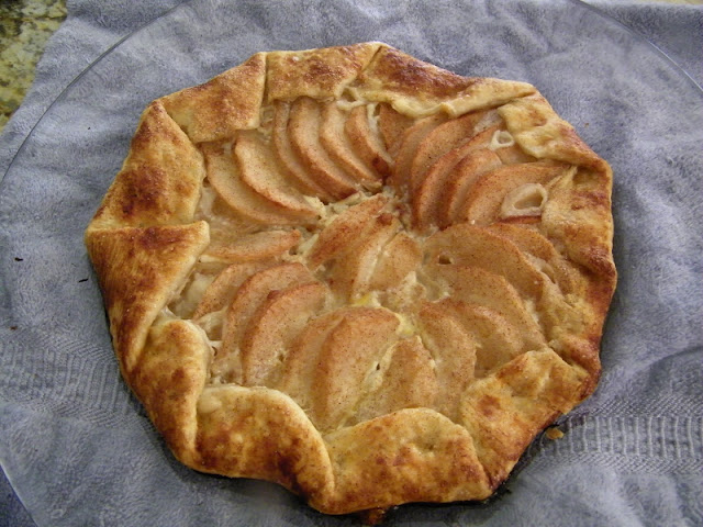 Chef Mommy: Rustic Pear Torte