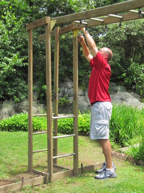 Sew Many Ways...: Tool Time Tuesday...Swing Set Quilt Ladder