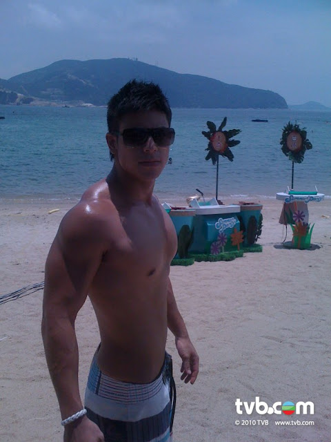 Awesome Alan Wan 溫家偉: August 2011