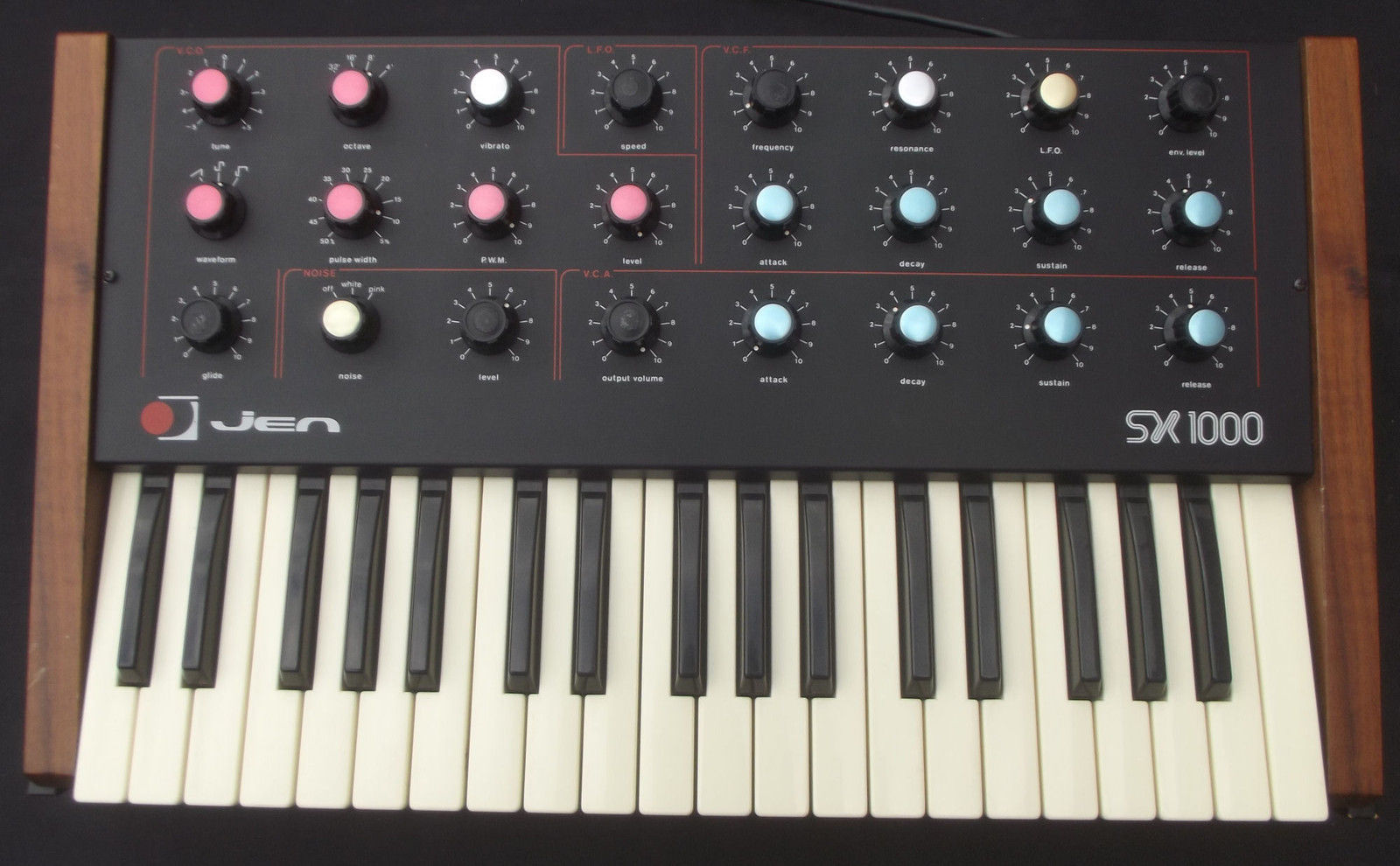 MATRIXSYNTH: Jen SX1000 Analogue Monophonic Synthesizer
