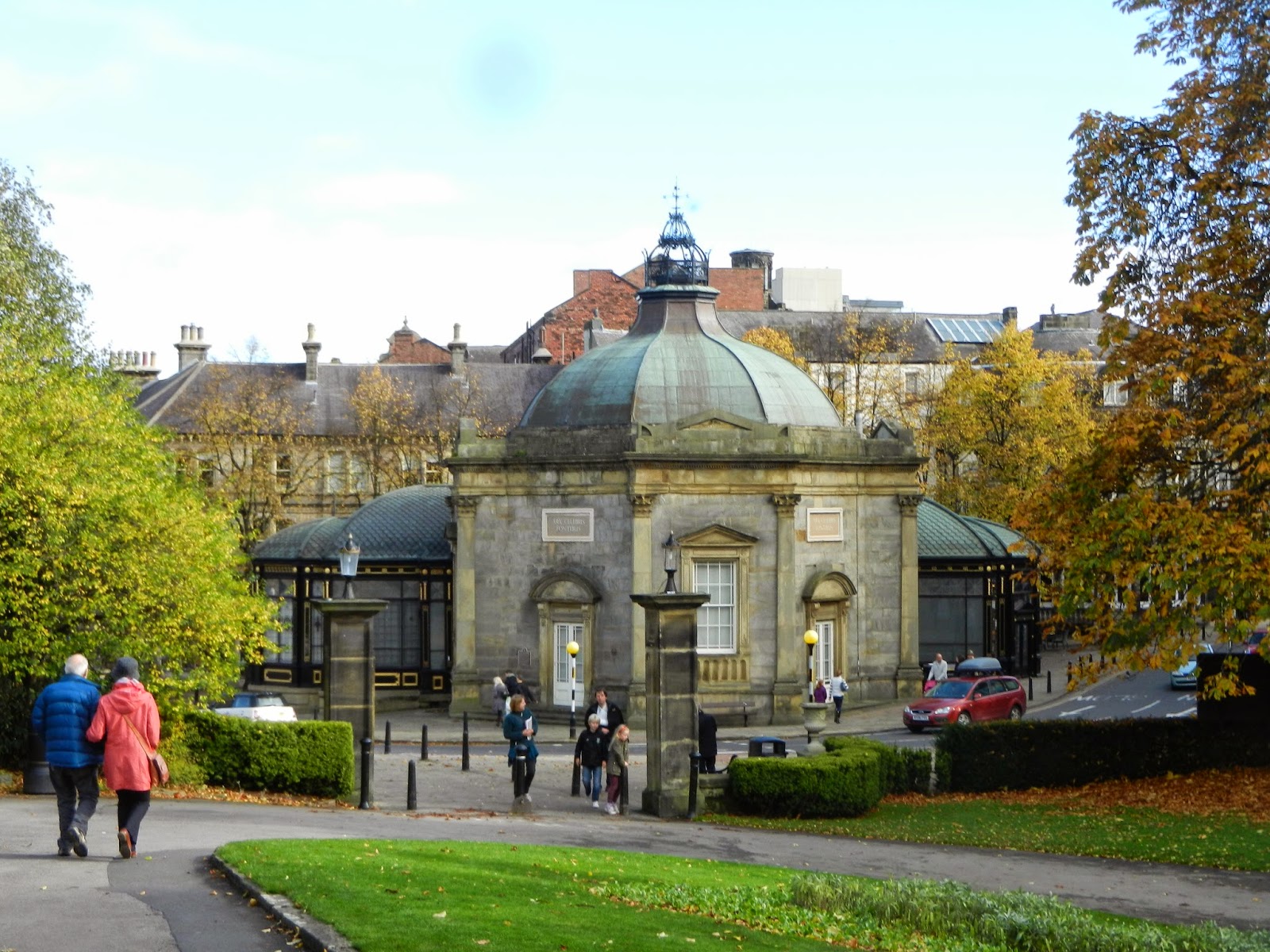 vicarious travelling: UK 2014, Harrogate, Pump House Museum