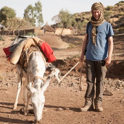 Studiebol: De dodelijke strijd om goud in Congo; Klaas van Dijken en ...