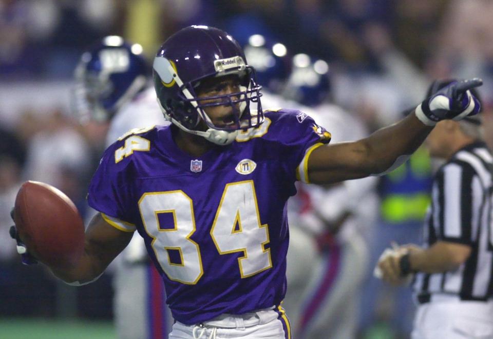 Vikings Corner: Randy Moss elected to the Pro Football Hall of Fame