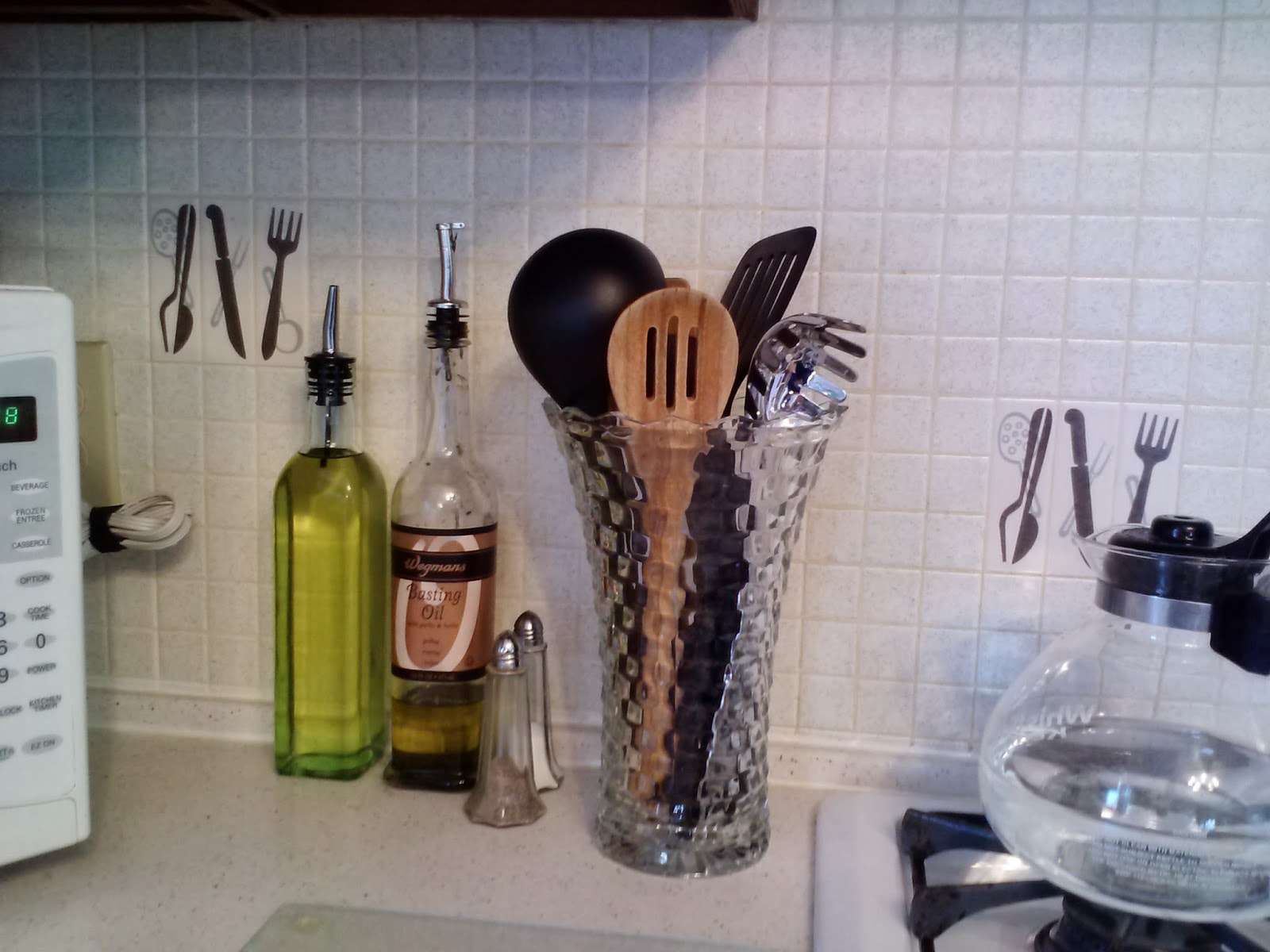 Simply Back to Basics: Simple Solutions Series: Kitchen Utensil Storage