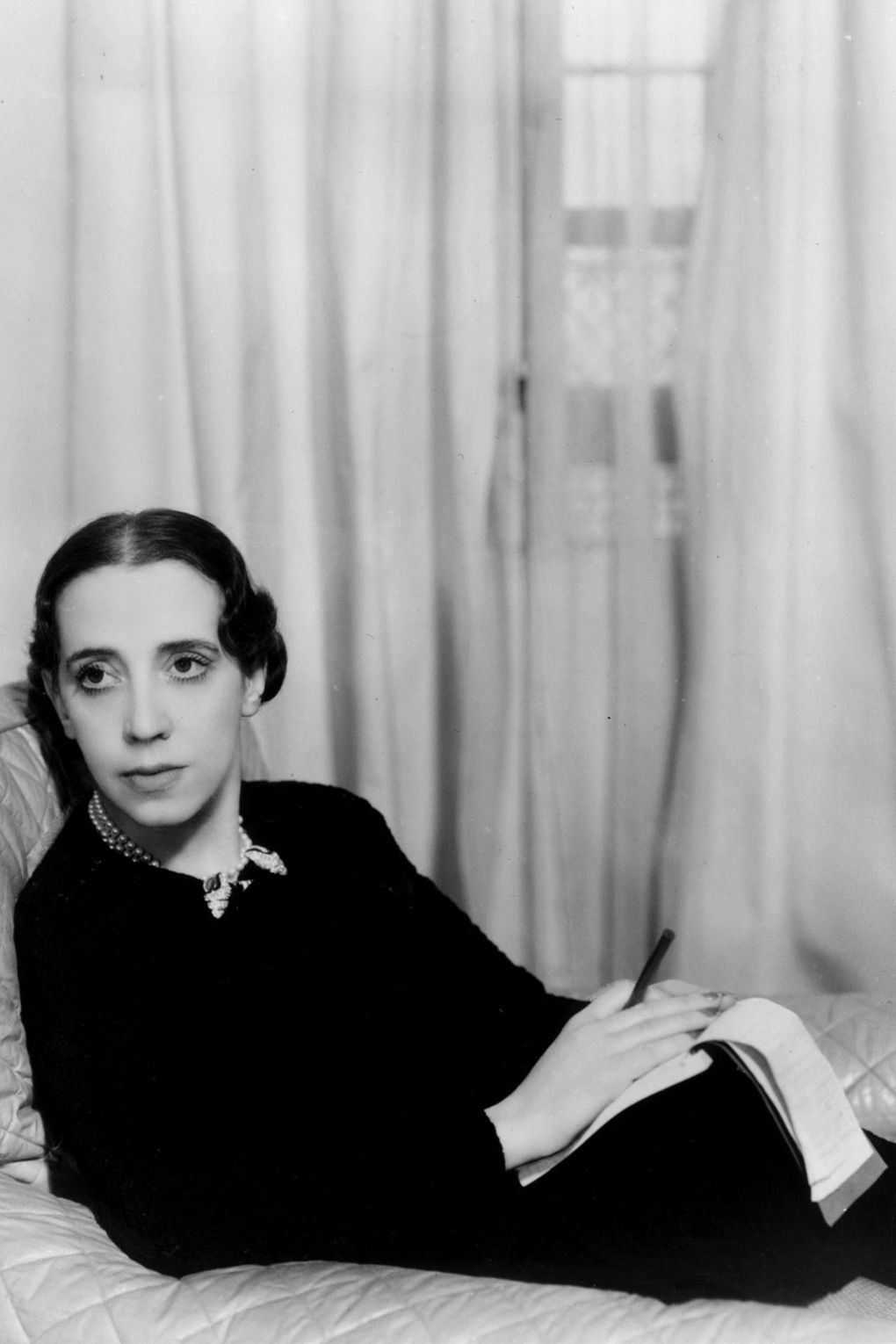 LibrisNotes: Bloom: A Story of Fashion Designer Elsa Schiaparelli by ...