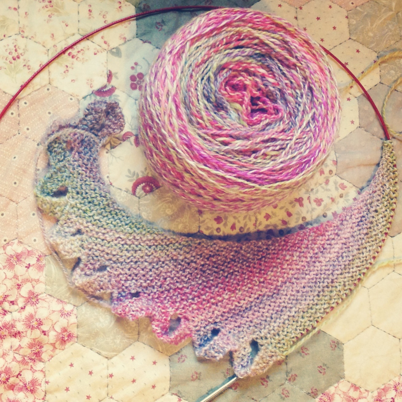 littlebobbins: Knitting with Handspun