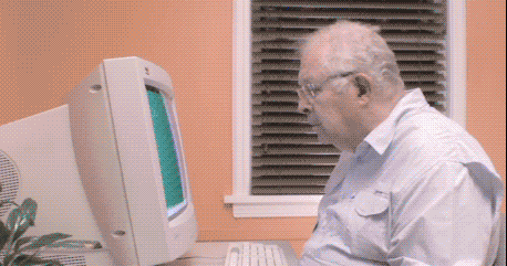 Cuando No Sabes Mucho de Computadoras - Gif