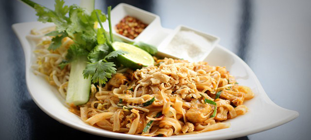 THINGS TO DO IN BALI GUIDE: MAMASAN @ Seminyak