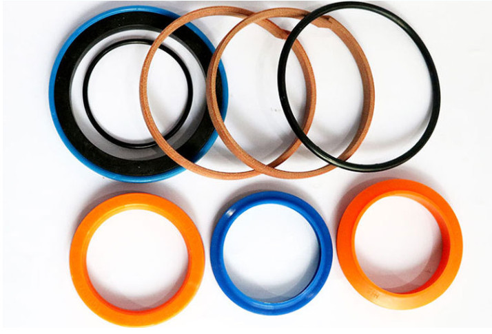 GAYATHREE HYDRAULICS: JCB 3DX BACKHOE CYLINDER SEAL KITS