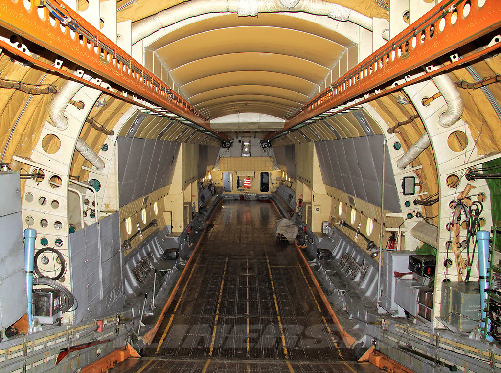 planepictures: Antonov An-22