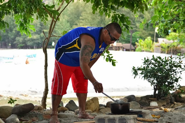 Talisayin Cove - San Antonio Zambales | Playing Tourist