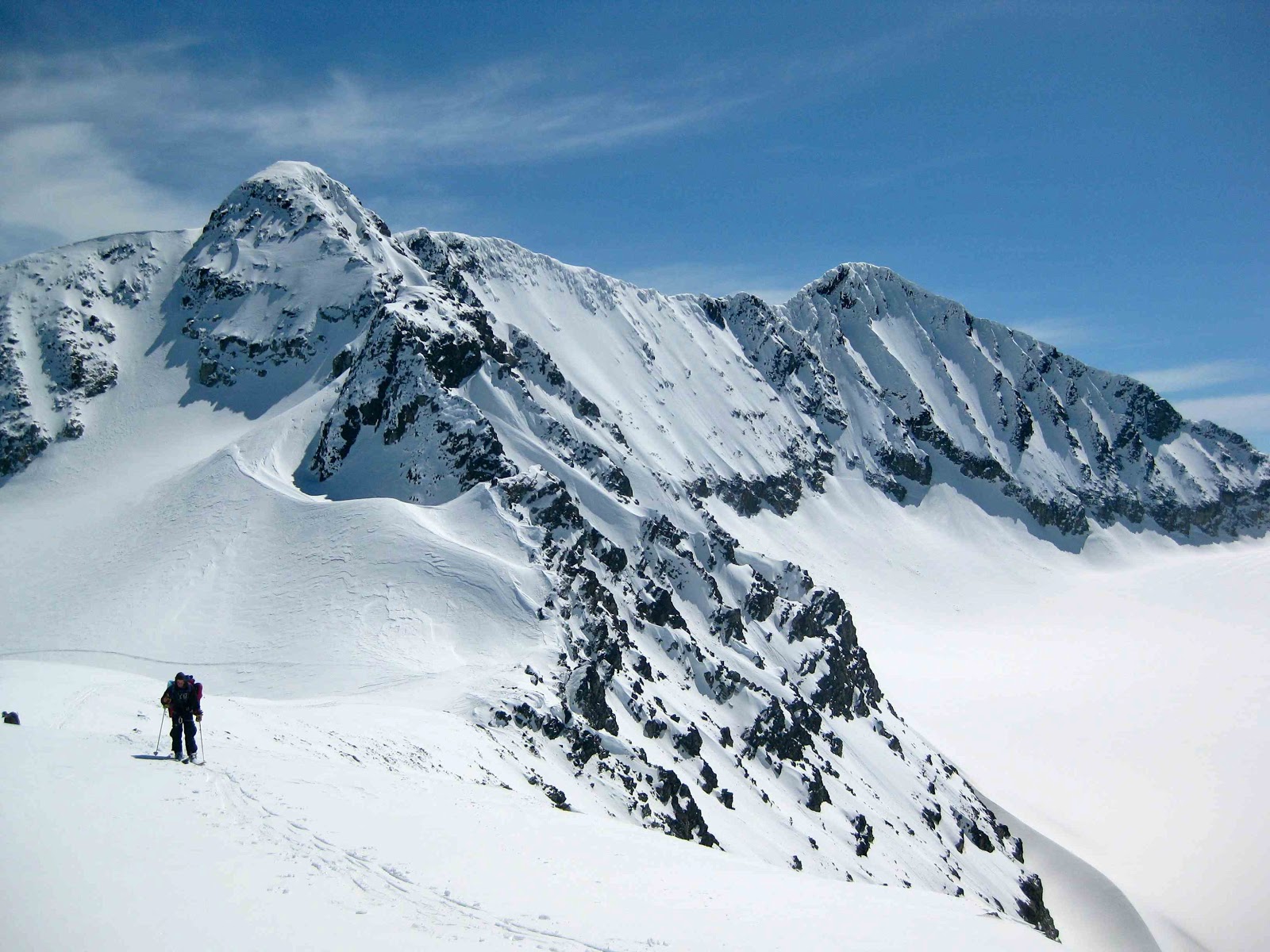 Mt Currie, Owls and Mt Weart ski expedition. | HundredGrandDan