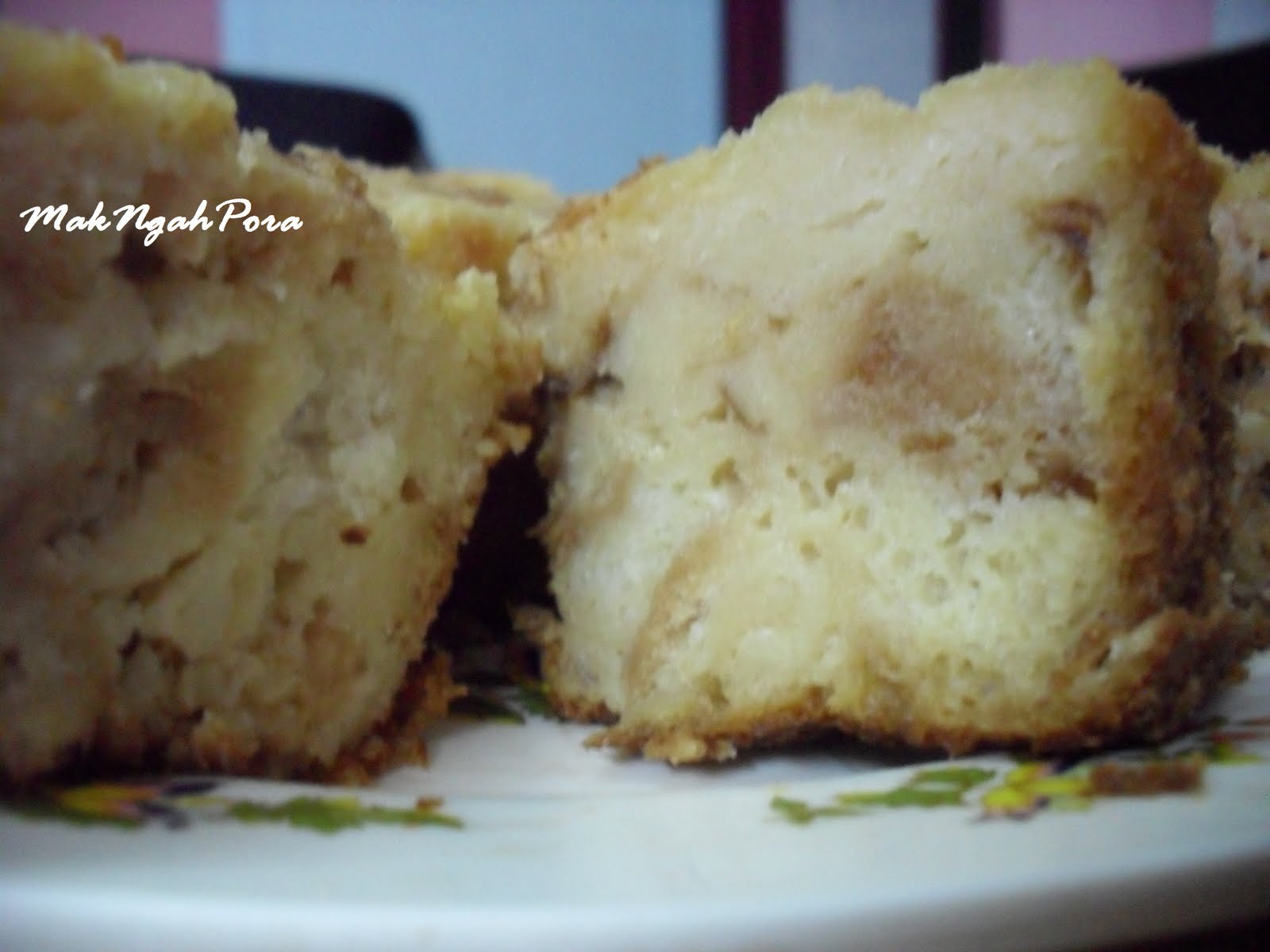 Mak Ngah Pora: Bengkang roti