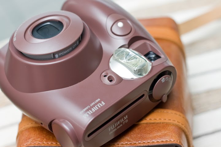 Fujifilm Instax Mini 7s Camera - Choco | Shutterbugs Studio