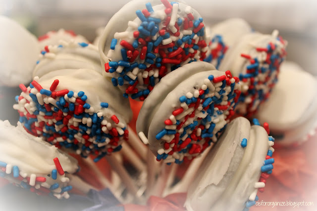 O is for Organize.: A Little Red White & Fruit