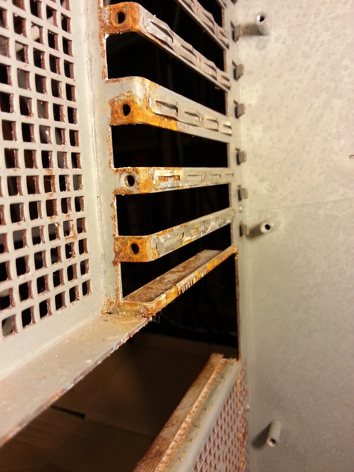 Restoring a DEC AlphaServer 2100: November 2012