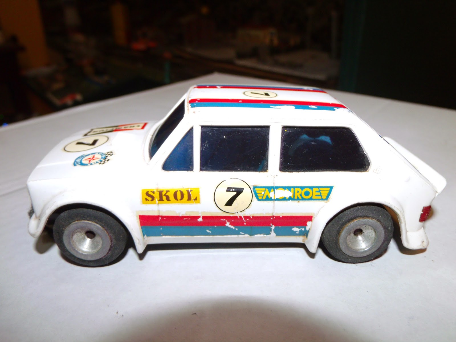 Brinquedos Antigos: Autorama Estrela - Fiat 147