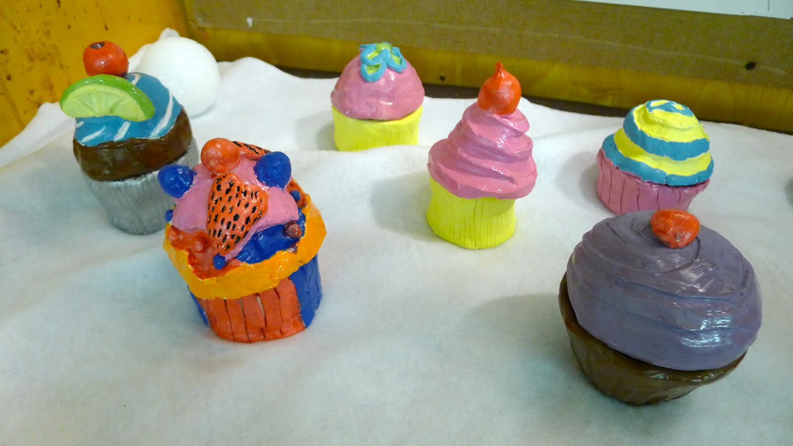 Mrs. Johnson's Art 1, 2, and 3: In Progress Pinch Pot Cupcakes