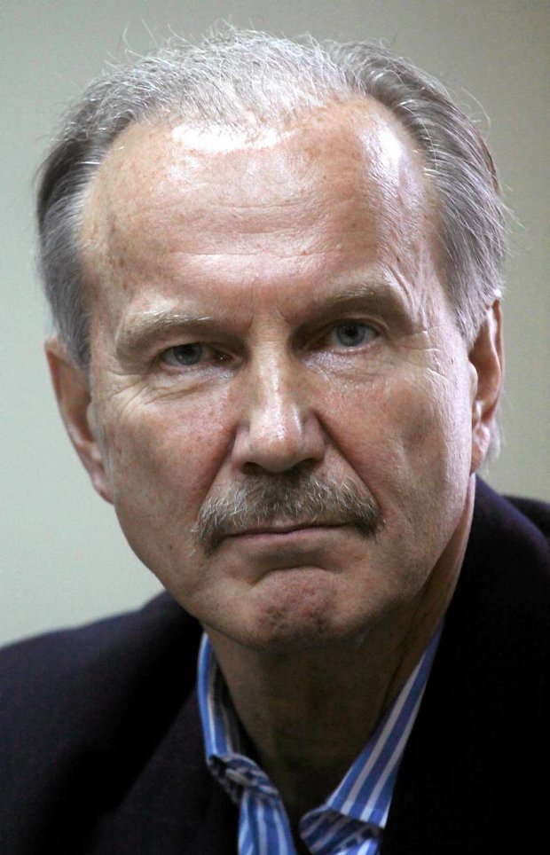 65-letni Ryszard Opara niemal utonął w nielegalnym szambie. Trwają ...