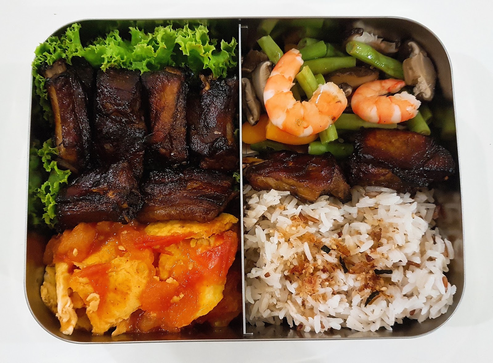 Bento #173 - (Anyhow) Grilled ribs and tomatoes and eggs | Bento for Love
