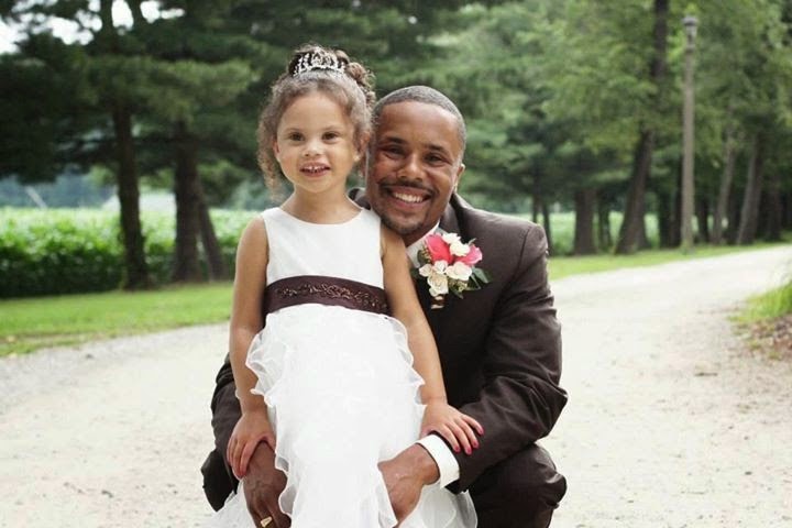 The simple life..!: Introducing ourselves-Ava Saunders