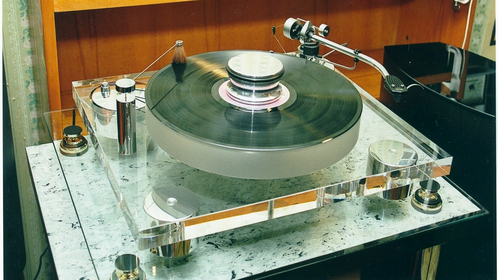 Golden Age Of Audio: Transrotor Leonardo