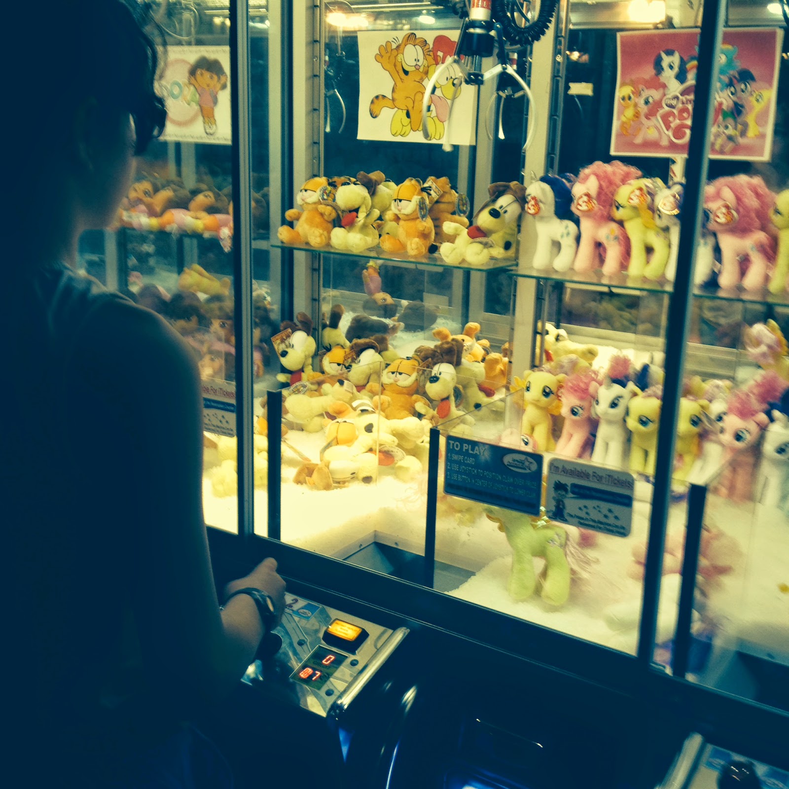 My Little Pony Plushies in Claw Machines | MLP Merch